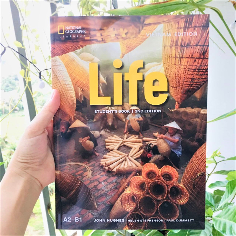 Sách Life A2-B1: Student Book with Web App Code + Online Workbook (2ed ...